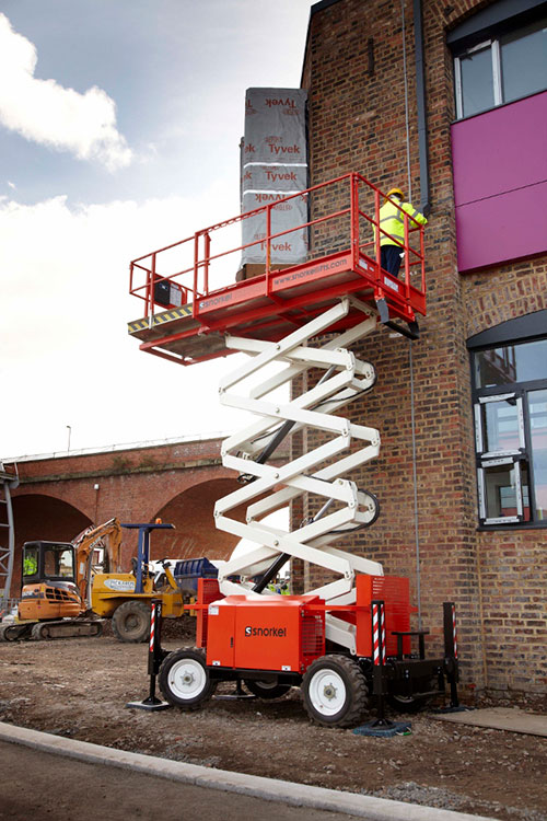 Lithium ion Battery Powered Lifts & Telehandlers | Snorkel Net Zero